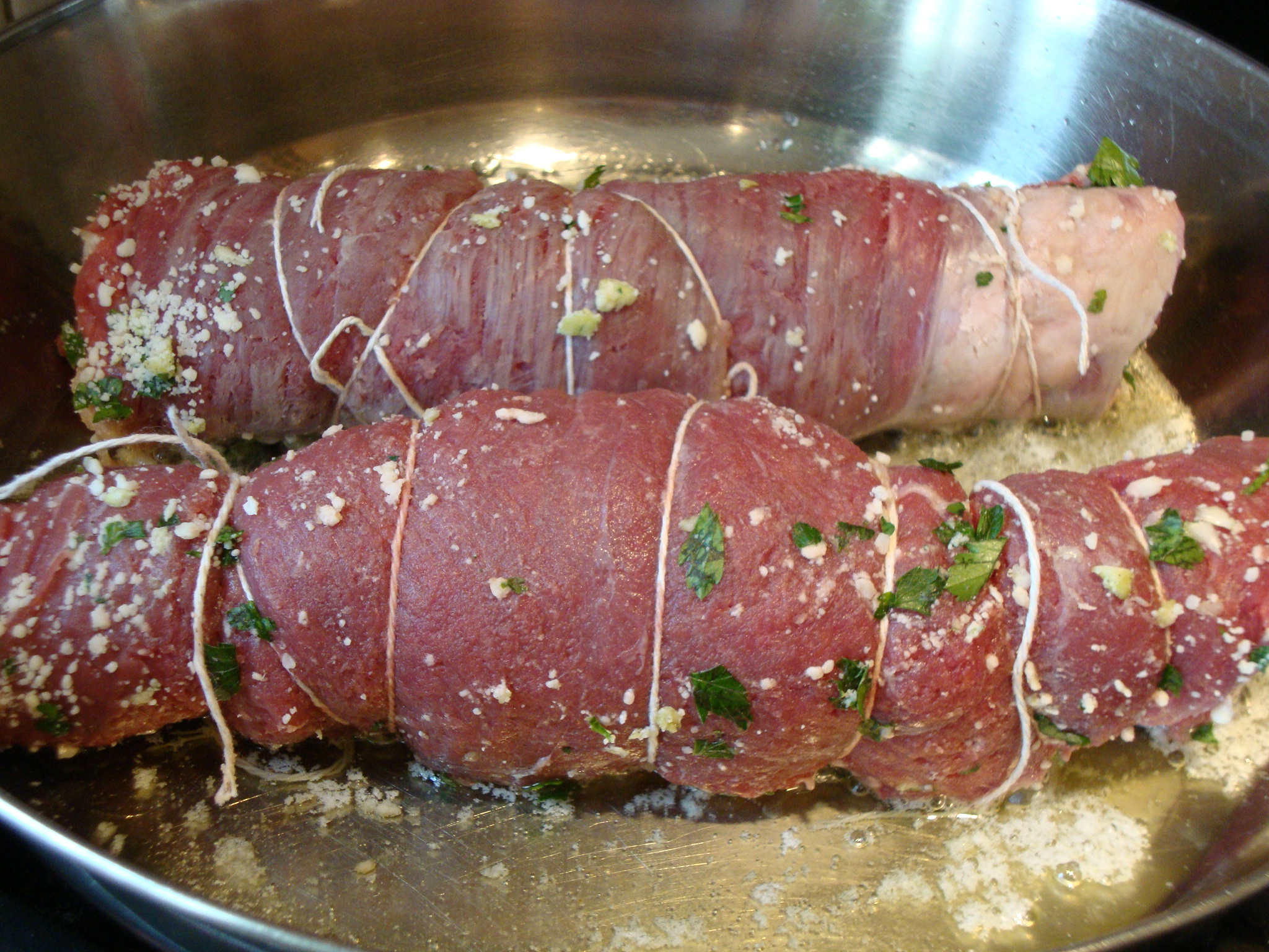 Braciole: The Art of the Perfect Italian Stuffed Beef Roll – New and Tips